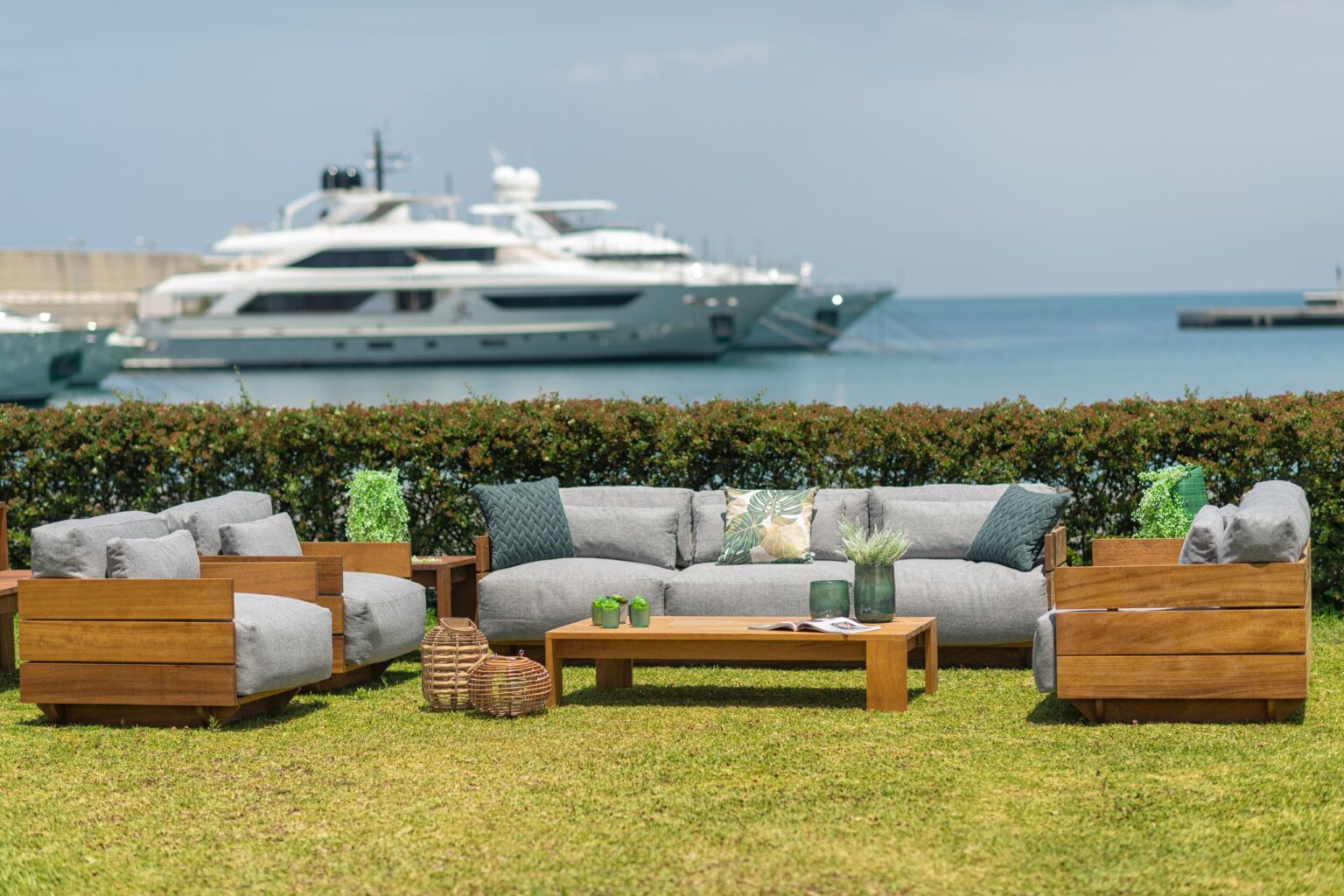 Teak Lounge Chair Base - Sleep Comfort